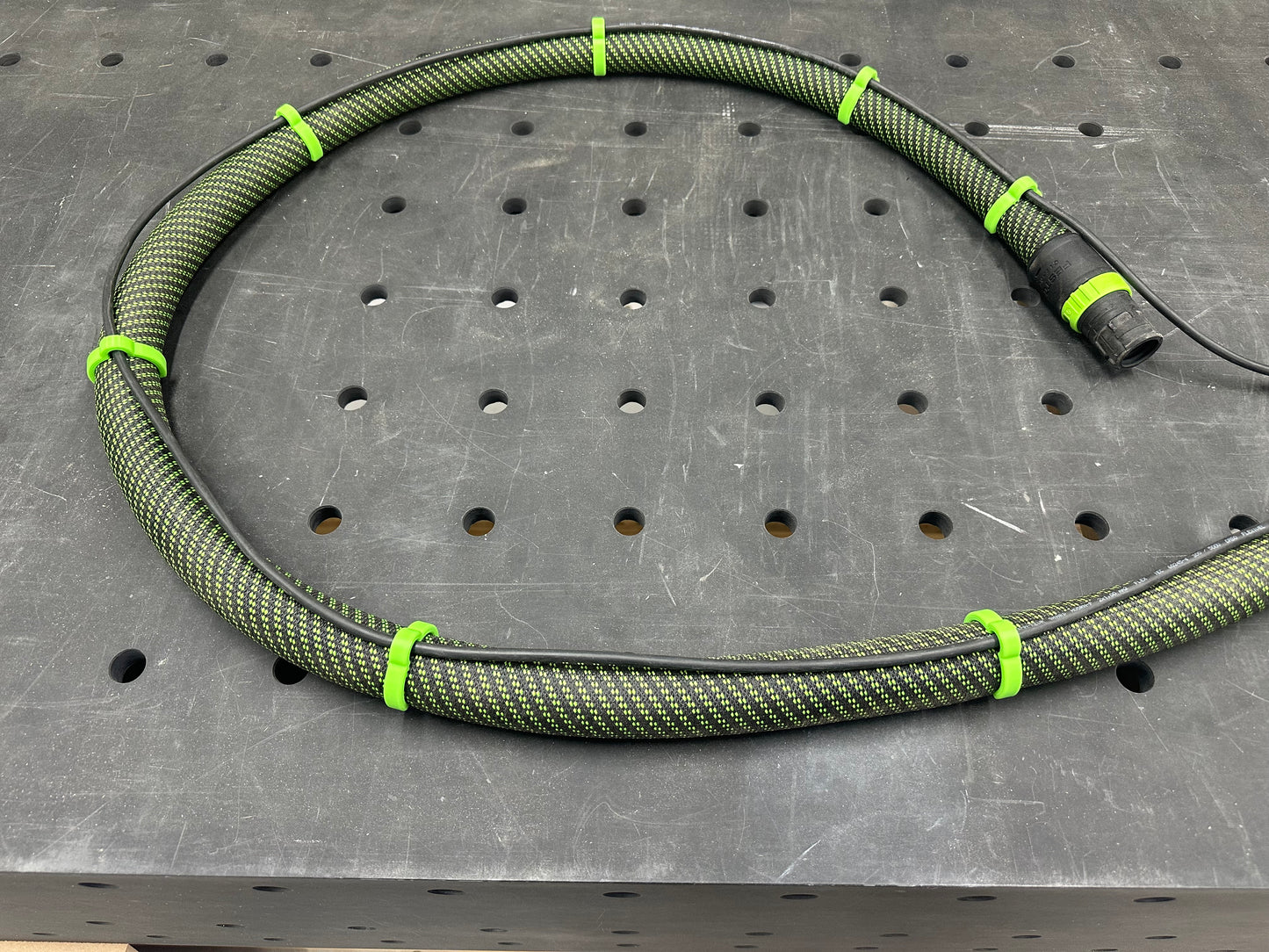 Cable Clip for Festool D27 Vacuum Hose Pipes - Set of 10 – Dark Grain ...